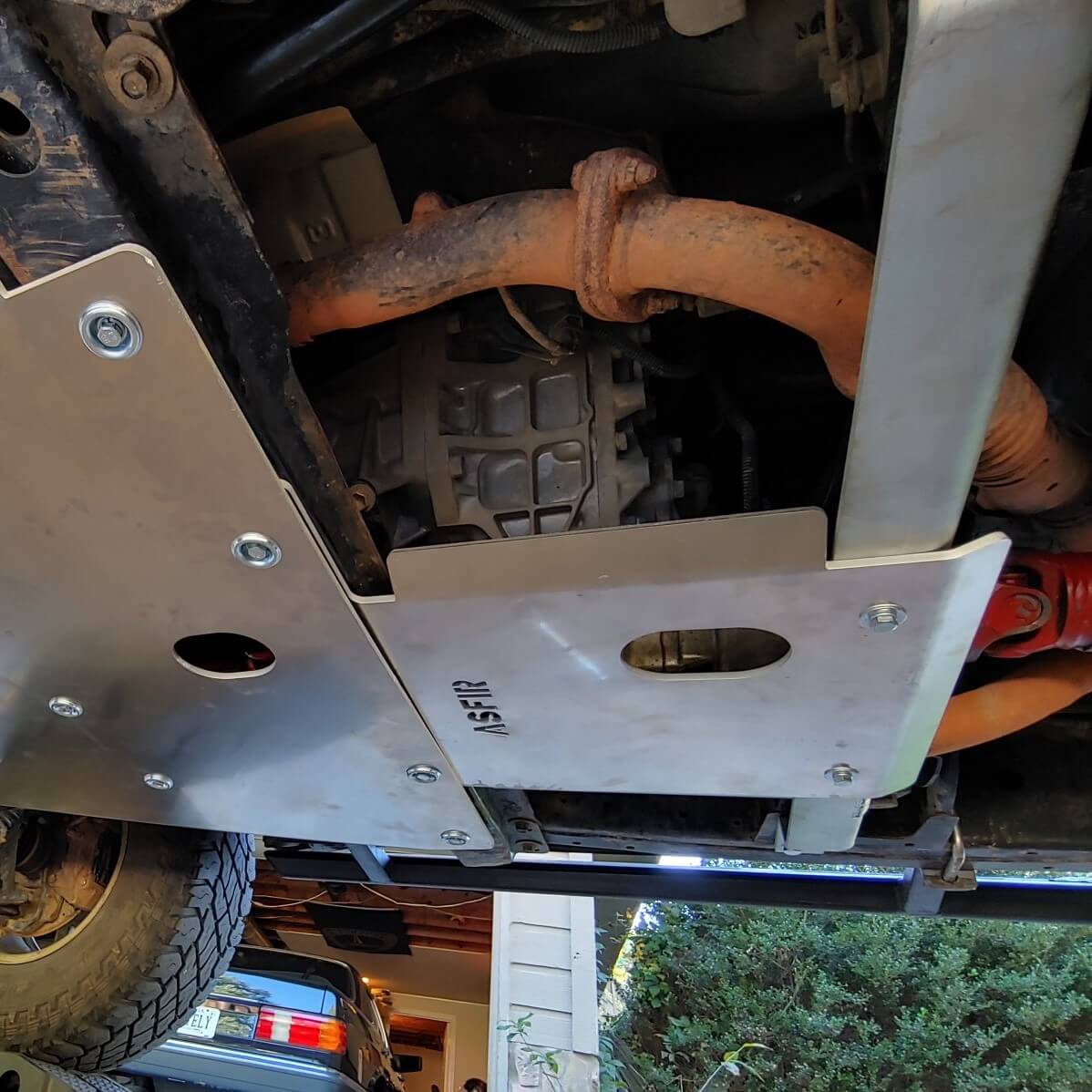 Toyota Land Cruiser 100 / Lexus LX 470 Transfer Case Skid Plate ...